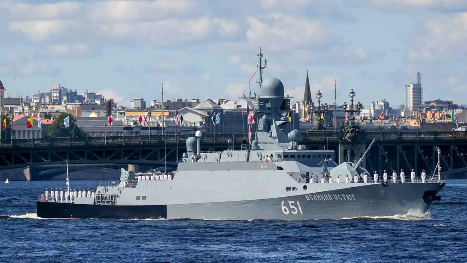 اوکراین از عملیات علیه دو کشتی روسیه در دریای خزر خبر داد