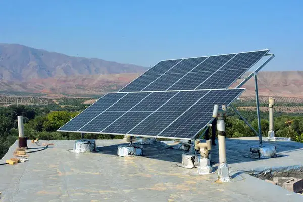 Iran installs over 1,000 MW of solar panels, president says